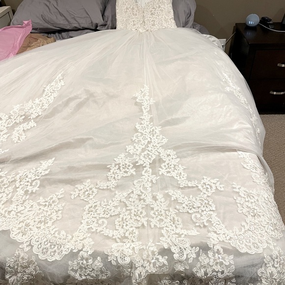 David Tutera | Dresses | David Tutera Patmore Wedding Dress | Poshmark